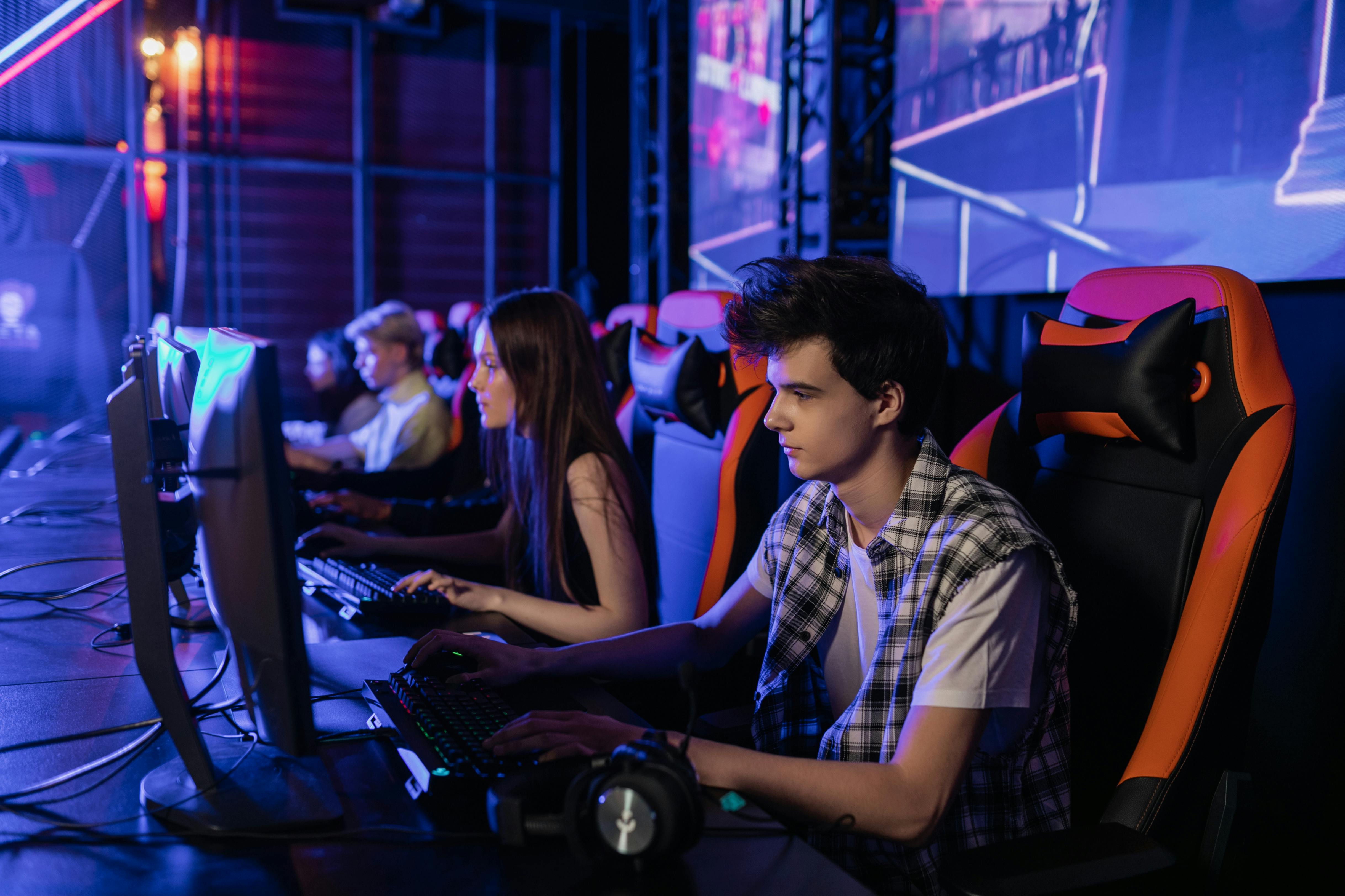 Jay is games - We do online and Mobile Game Reviews